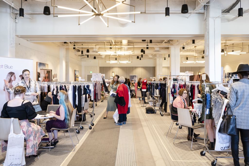 CURVE NY